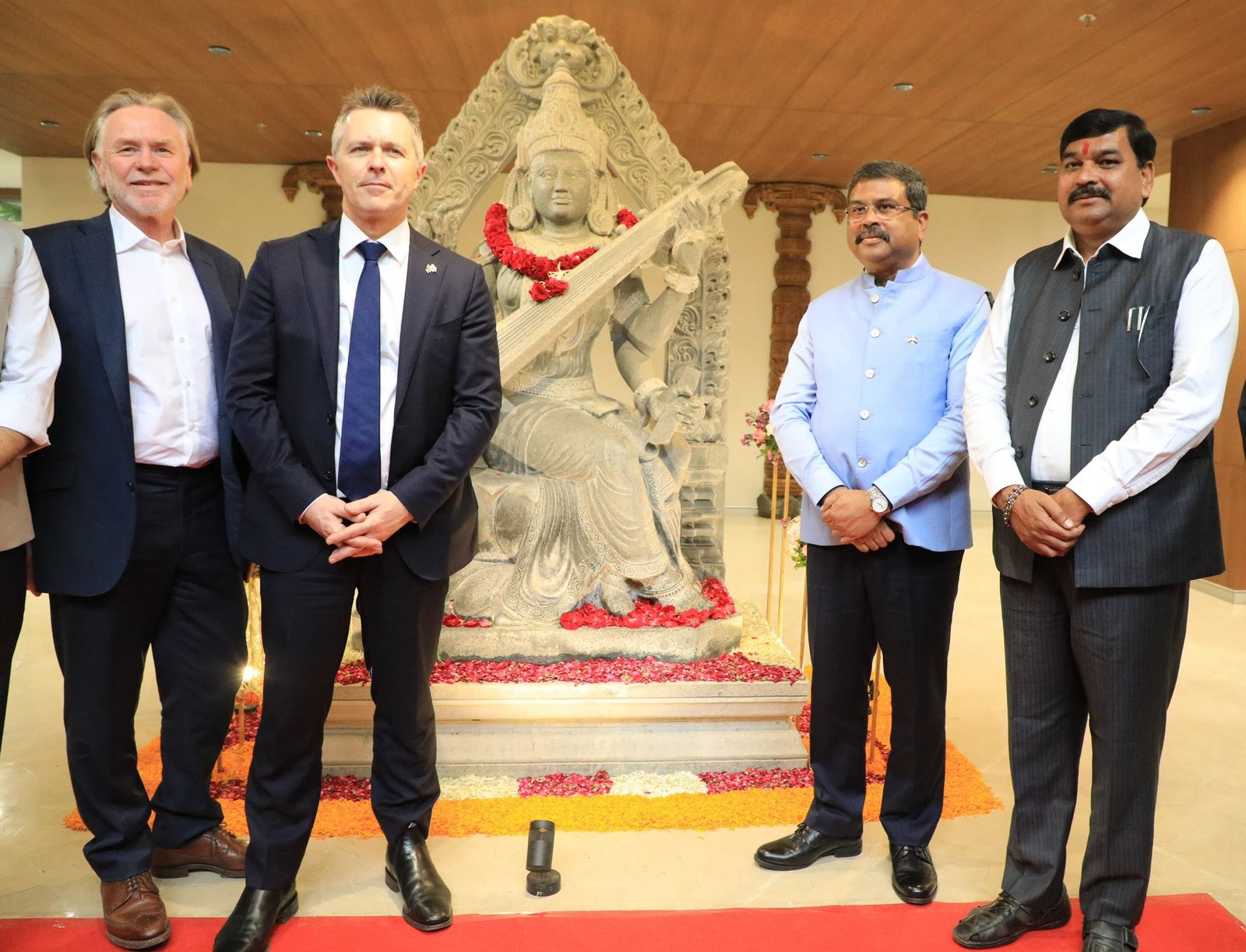 Shri Dharmendra Pradhan co-chairs 1st Australia India Education and ...
