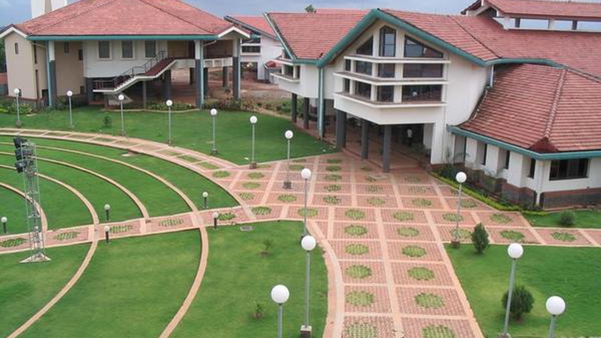 IIM Kozhikode and Emeritus Launch General Management Programme for ...